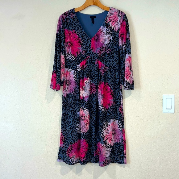 Soma | Intimates & Sleepwear | Womens Soma Size Medium Vneck Jersey ...
